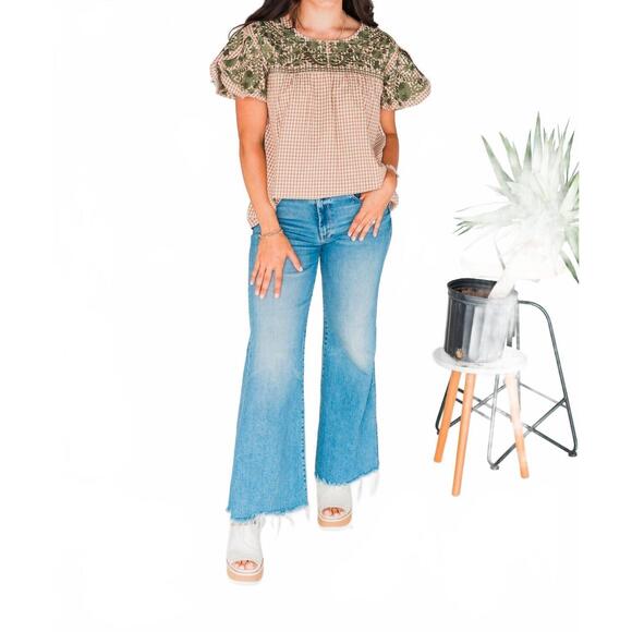 Layerz Clothing | Tops | New Layerz Clothing Nora Flutter Sleeve Top In ...